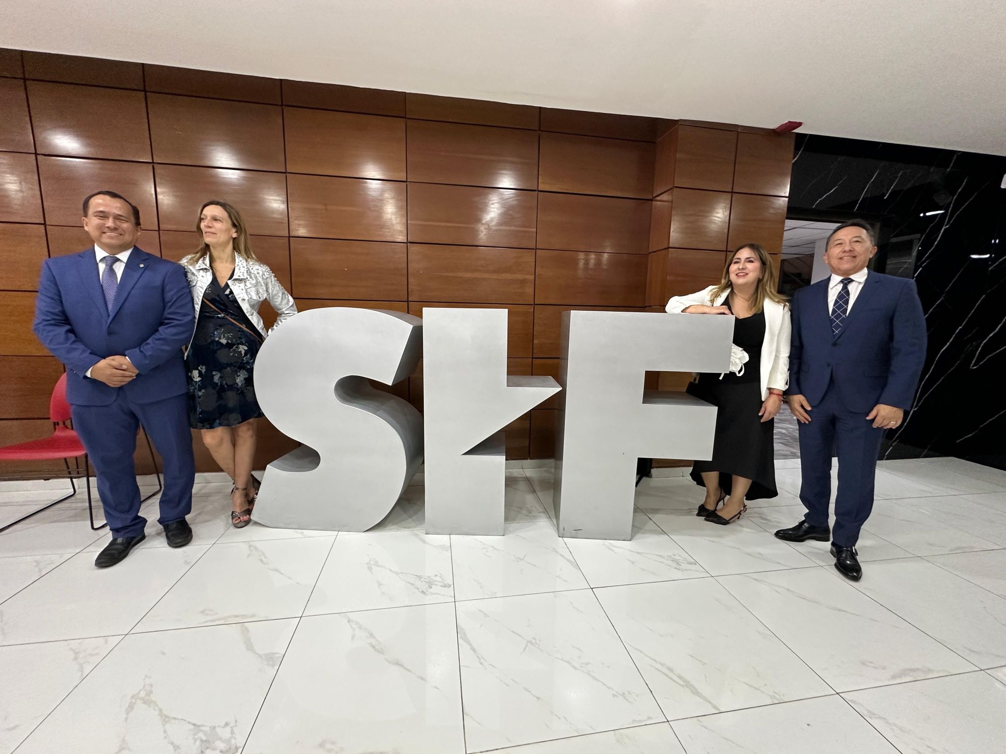 La ANUVAC y SHF renuevan convenio para mejorar las prácticas de ...