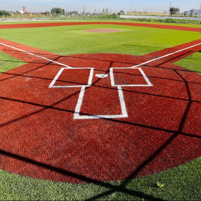 Inauguran campo de beisbol en el Parque Cuitláhuac de Iztapalapa - Centro Urbano