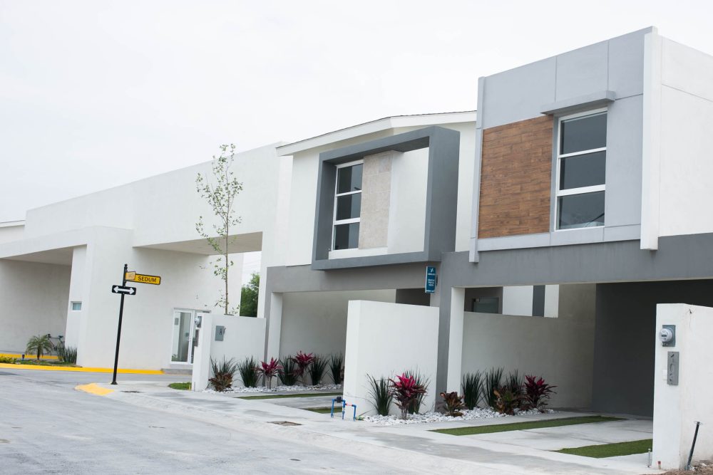 Vidusa, cumple 49 años en el ramo inmobiliario - - Centro Urbano
