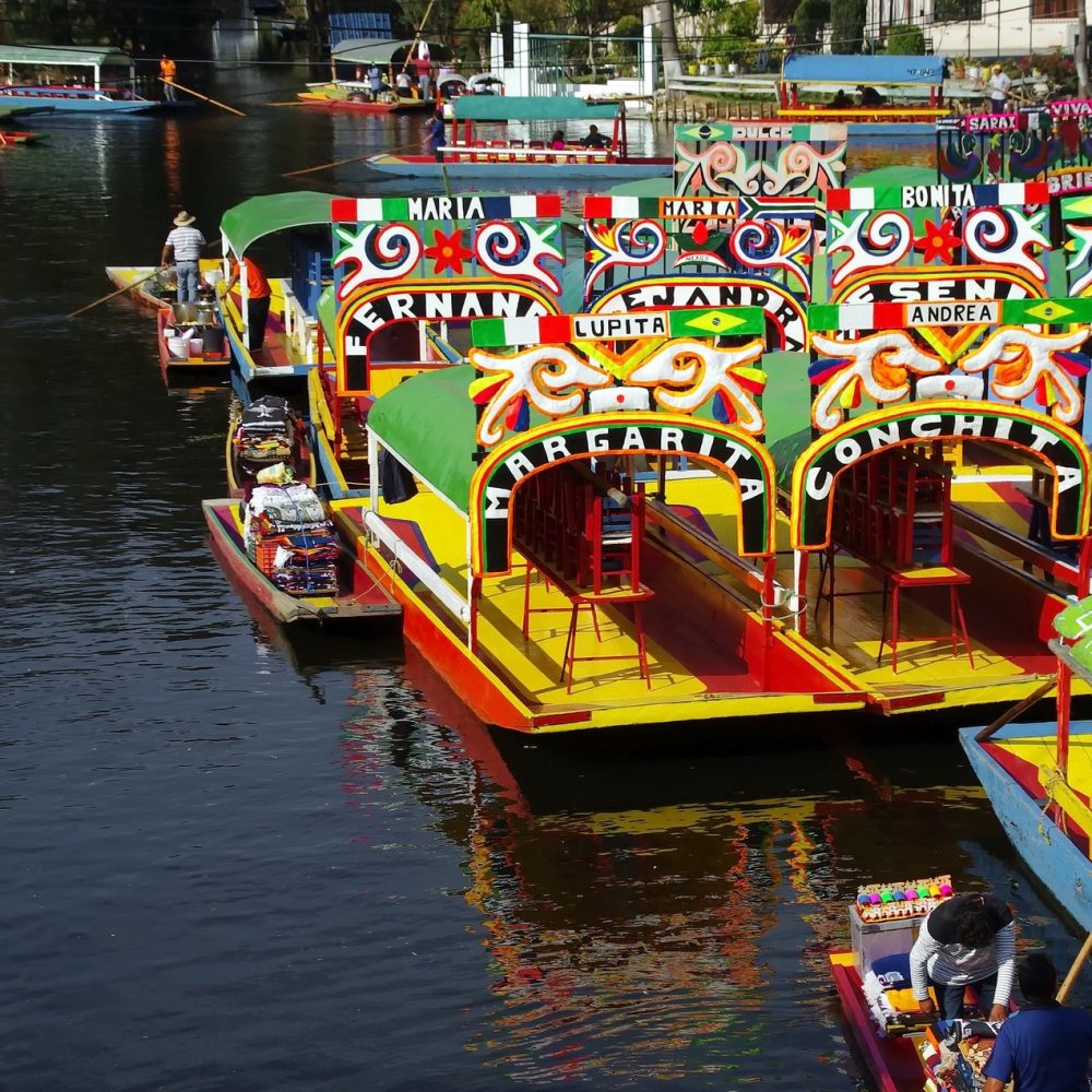 Gobierno Capitalino invirtió 2,300 MDP en Centro Histórico y Xochimilco ...